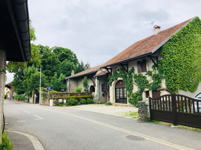 France: A walk with some history Pouilly and Pregnin | The Activity Factory